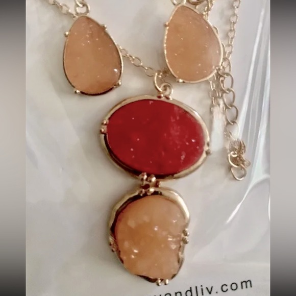 Izzy & Liv | Jewelry | Izzy Liv Brown Sugar Box Earrings And Necklace ...